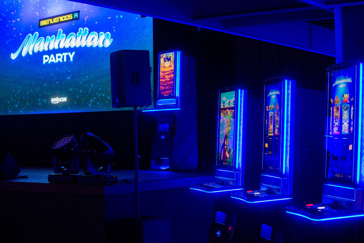 LA MANHATTAN PARTY LLEGA A SEVILLA - Fotogalería InfoPlay