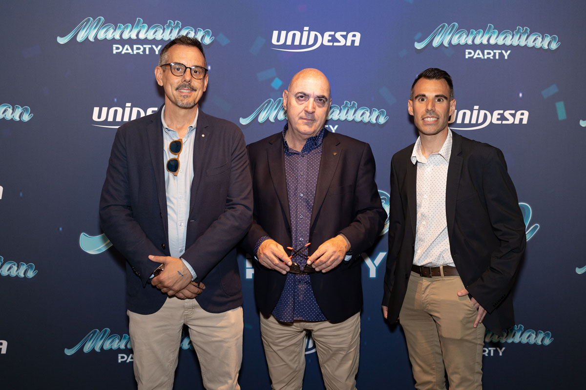 UNIDESA PRESENTA EN BARCELONA MANHATTAN PARTY - Fotogalería InfoPlay