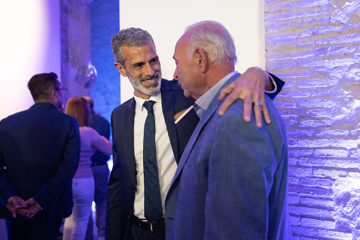 UNIDESA PRESENTA EN BARCELONA MANHATTAN PARTY - Fotogalería InfoPlay