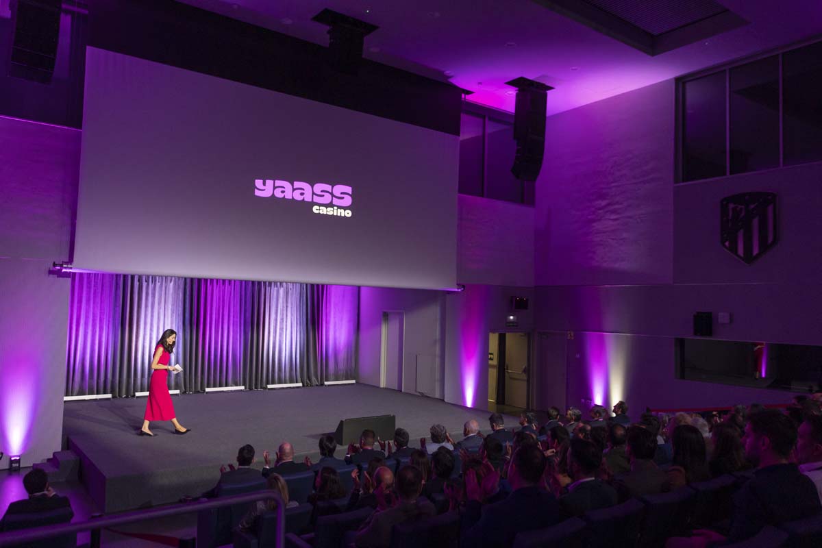 Así fue la emocionante y divertida presentación de YAASS en el Estadio ...