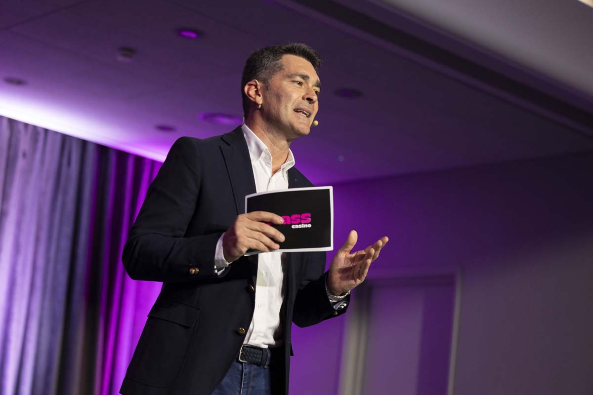 Así fue la emocionante y divertida presentación de YAASS en el Estadio ...