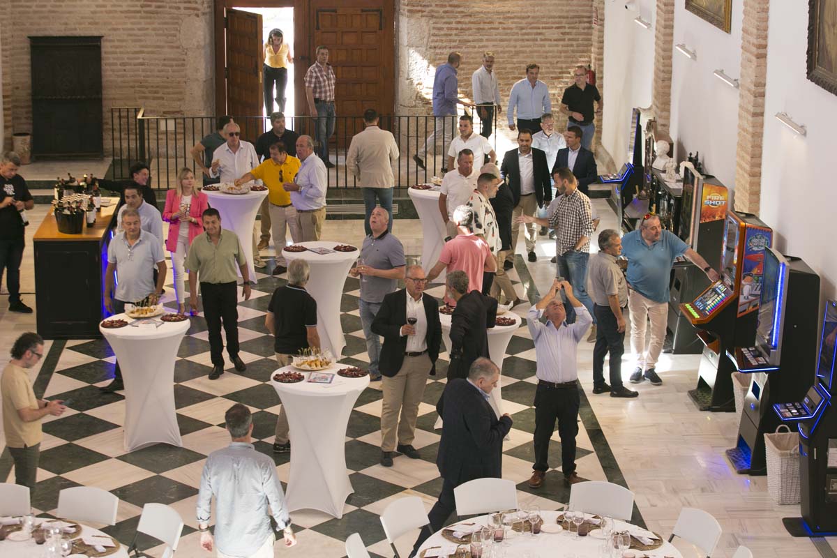 UNIDESA lleva la fiesta a Valladolid destacando la presentación de la ...