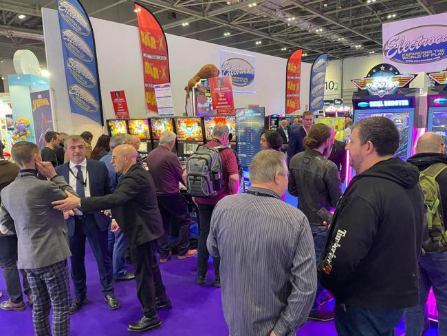 FOTOS EXCLUSIVAS de la Feria EAG LONDON que hoy termina (y vídeo de un ...